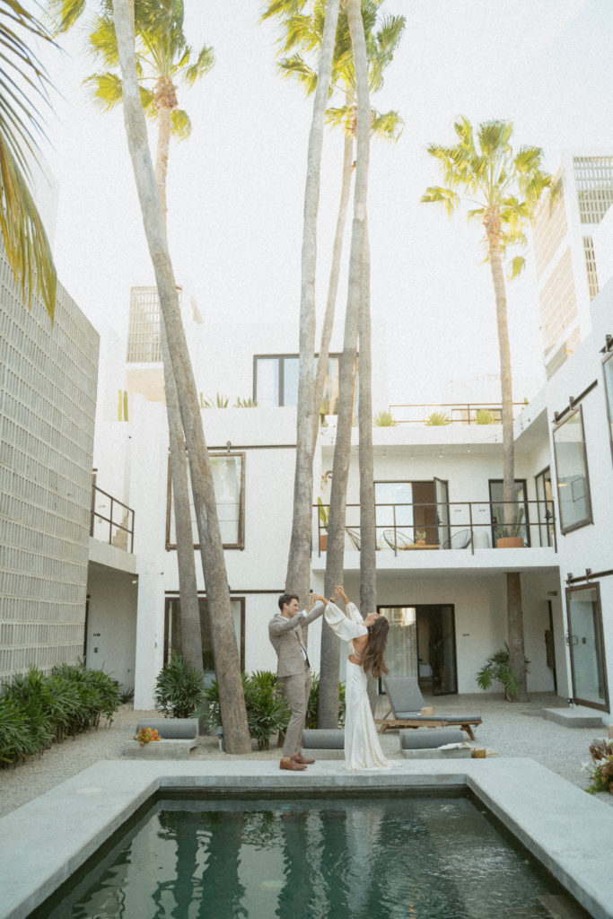 Boutique Hotel Mexican Elopement - juliadavisco.com